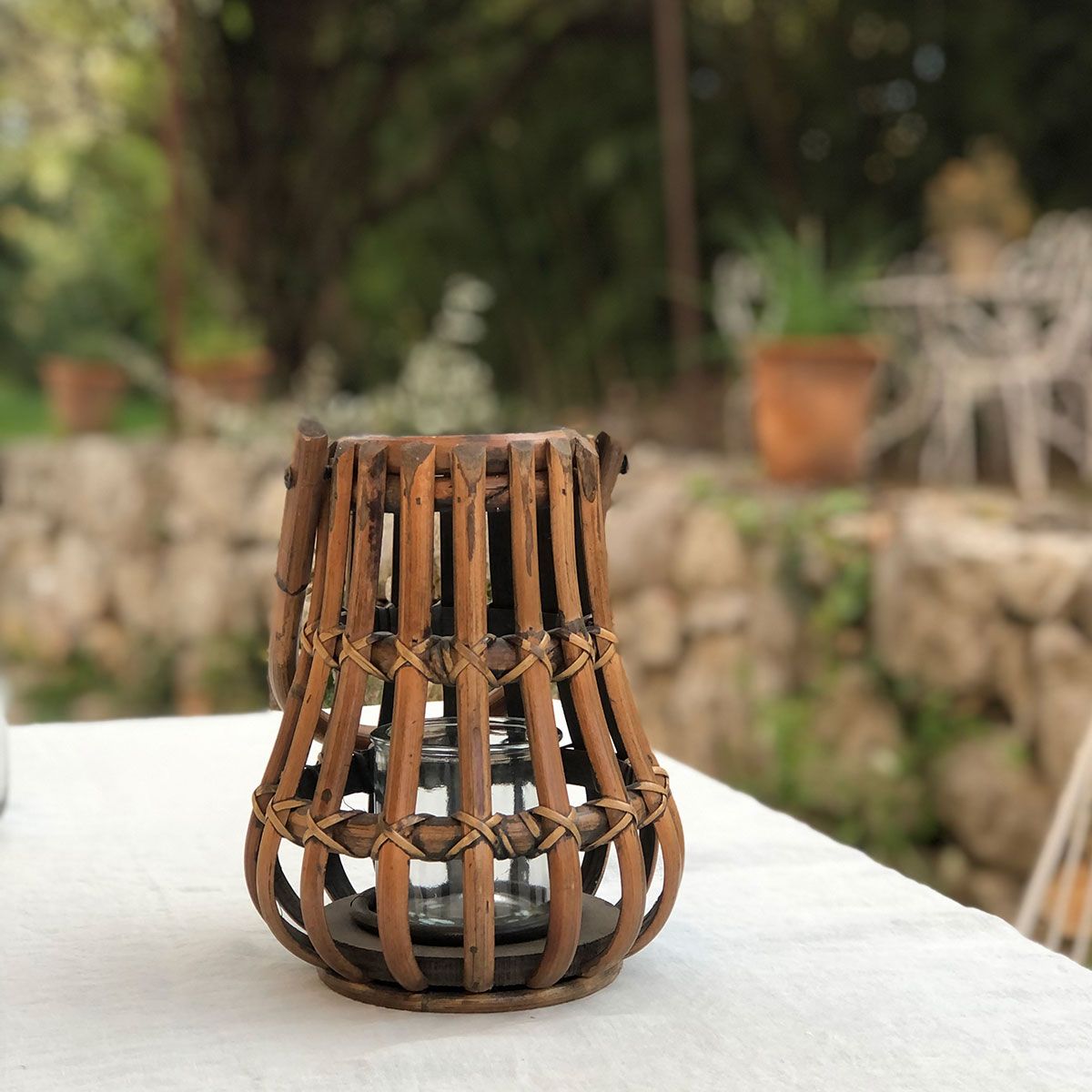 Photophore lanterne en rotin avec anse fait main – Decoclico