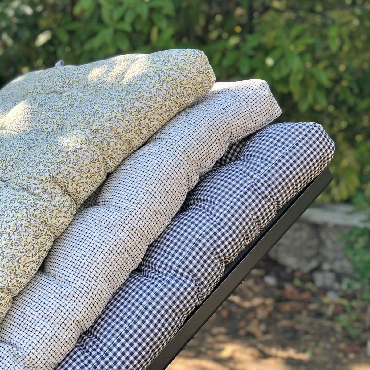 Matelas de sol en coton imprimé motif quadrillé Romy – Decoclico